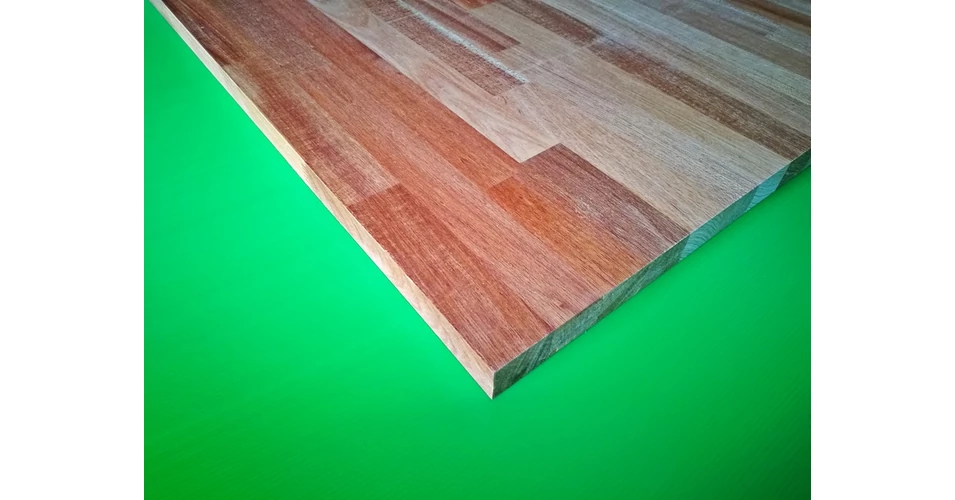 Konyhai munkalap táblásított NIANGON fa HT 28 mm 2500x650 mm 1,6 m2 ...